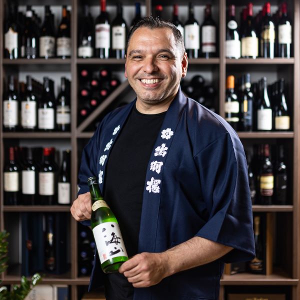 Sake Sommelier with Suwine from the SSA Sake Sommelier Academy in ...